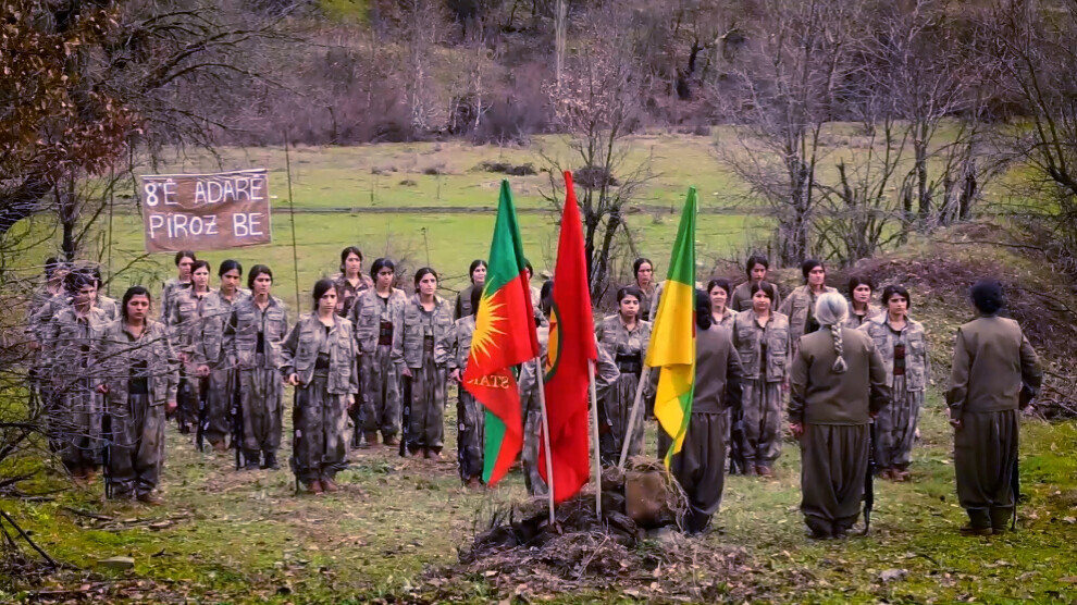 ANF | Women guerrillas celebrate March 8 in the mountains of Kurdistan